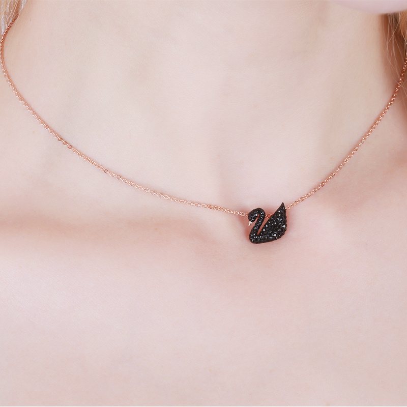 SWAROVSKI 施華洛世奇ICONIC SWAN 黑天鵝項鍊 [2尺寸] [玫瑰金] (5204134/ 5204133 ...